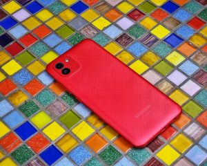 Samsung Galaxy A03 評測：一部主打高電航力的入門級 Android 智能手機！ - VTECH