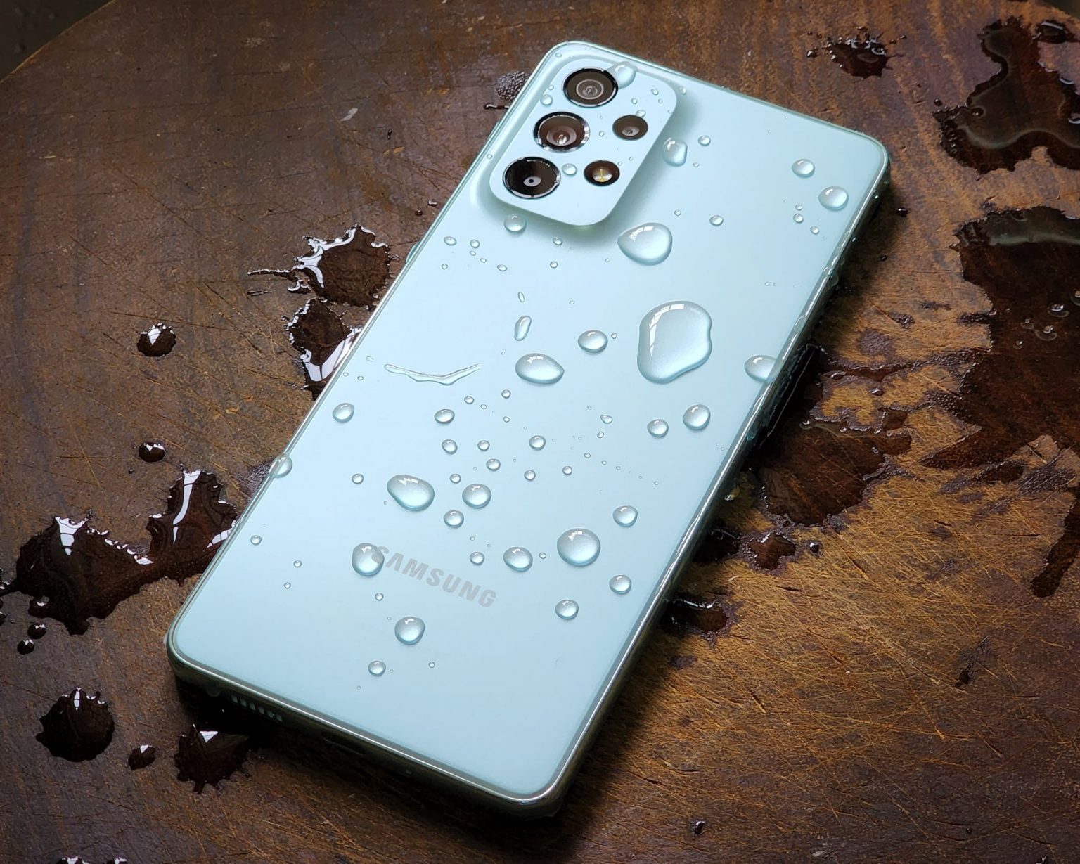 Samsung Galaxy A73 5G 詳細評測：一億像素 OIS 主攝的加入，有沒有讓它攀上另一高峰？ - VTECH