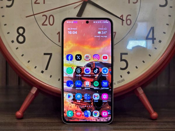 Samsung Galaxy A55 5G 詳細評測：質感、性能與安全性的升級足以讓它成為優秀的中階機？ - VTECH