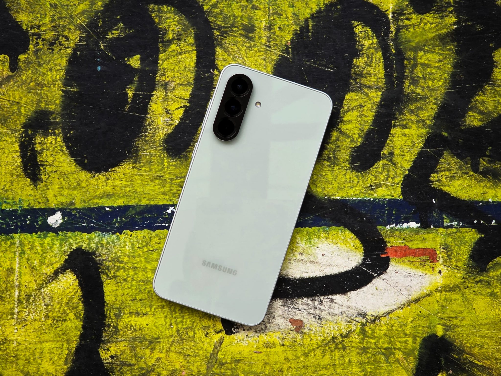 Samsung Galaxy A56 5G 詳細評測：輕薄設計&電航力提升超有感！AI 讓這部實用中端機更好玩了！ - VTECH